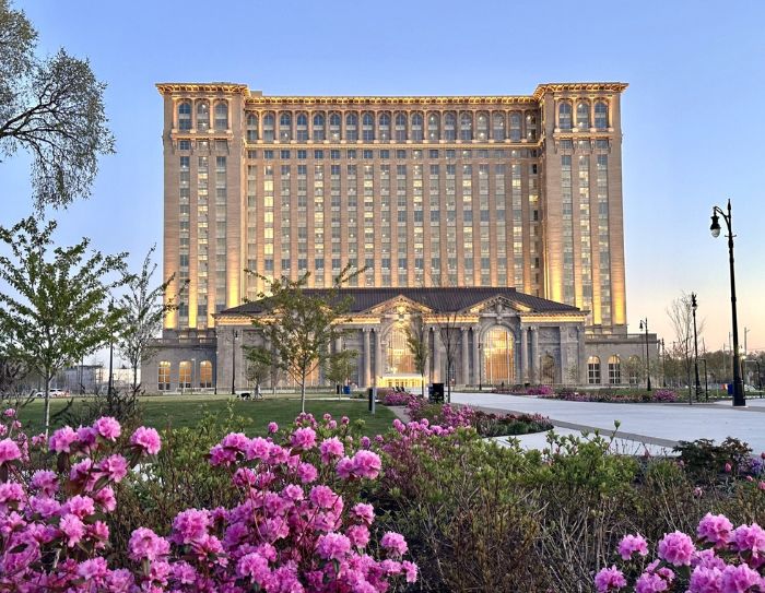 MichAuto on the Reopening of an Iconic Landmark, Beacon for Future ...